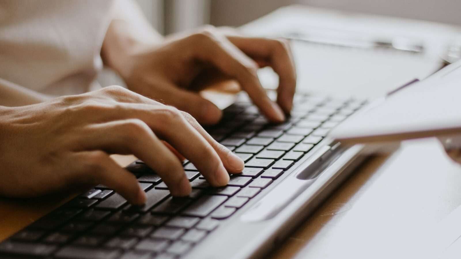 How to Get an Em Dash in Google Docs - Vegadocs