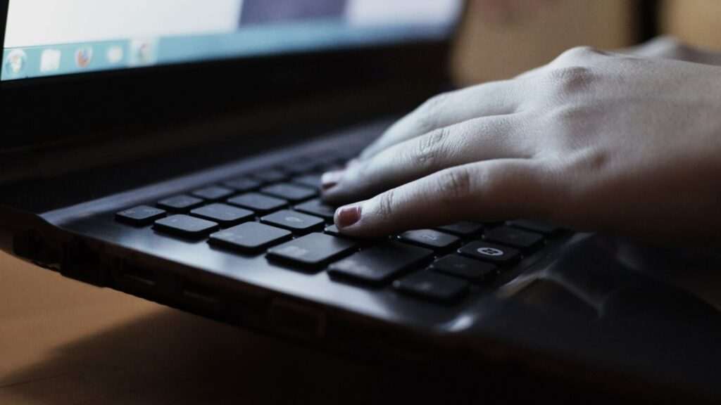 How To Delete Pages In Microsoft Word Using Any Version Vegadocs